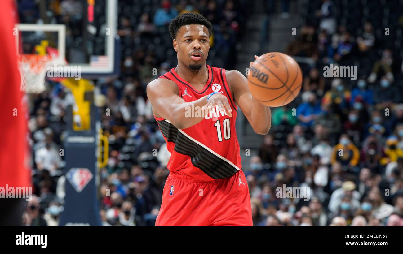 Portland Trail Blazers guard Dennis Smith Jr. (10) in the first half of ...