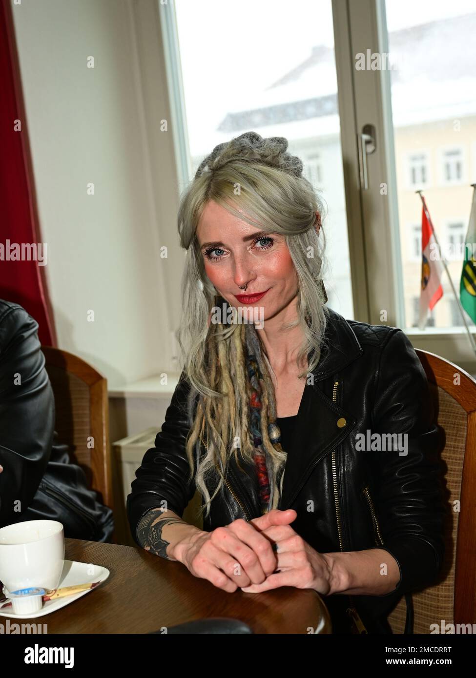 Sarah Lesch bei der Preisverleihung des Lessing-Preises 2023 im Rathaus ...