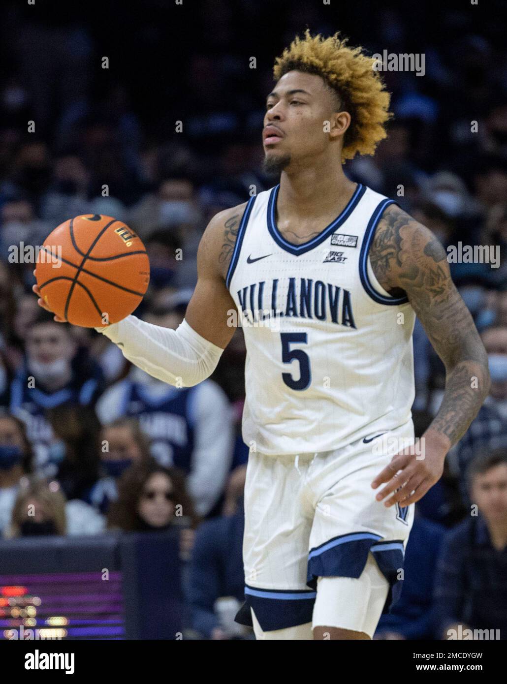 Villanova guard Justin Moore (5) in action during an NCAA college ...