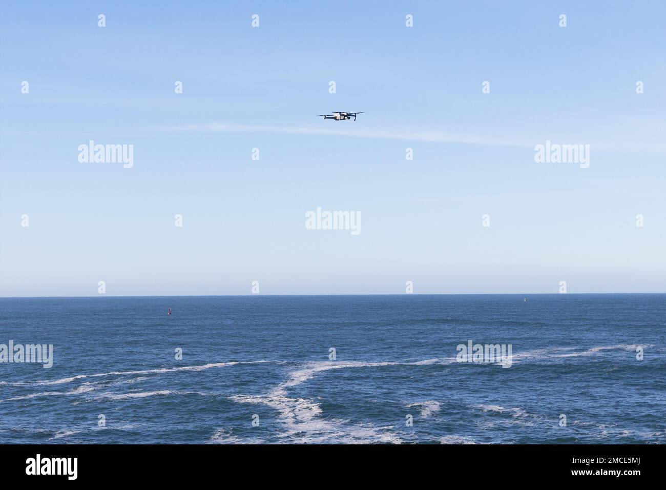 Flying drone over water hi-res stock photography and images - Alamy