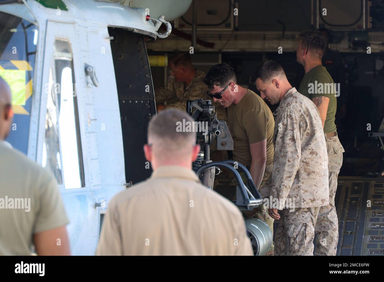 U.S. Marines with Marine Light Attack Helicopter Squadron (HMLA) 267 ...