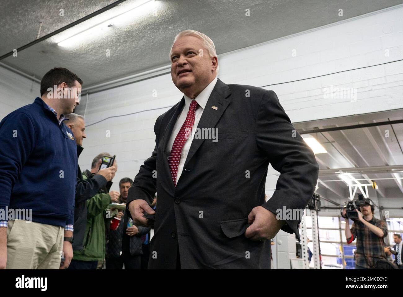 Senatorial candidate Mike Gibbons attends a campaign rally in ...