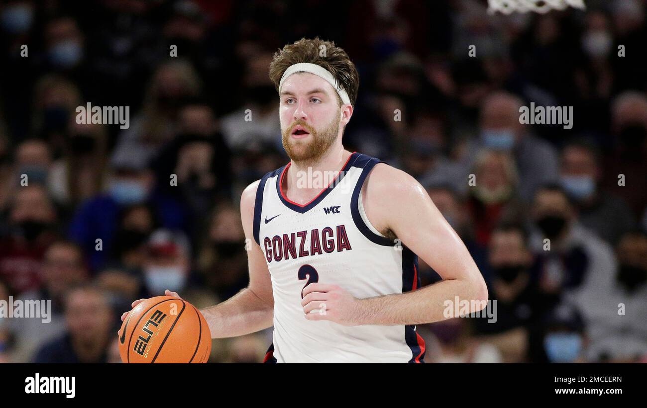 Gonzaga forward Drew Timme controls the ball during the second half of ...