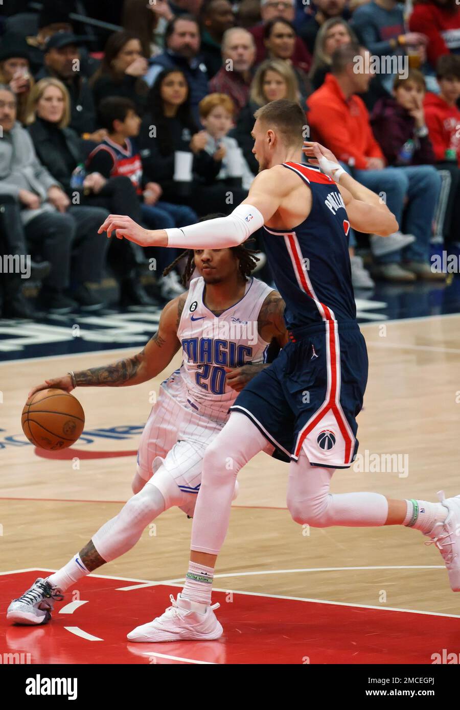 Kristaps porzingis 2023 hi-res stock photography and images - Alamy Kristaps porzingis 2023 hi-res stock photography and images - Alamy