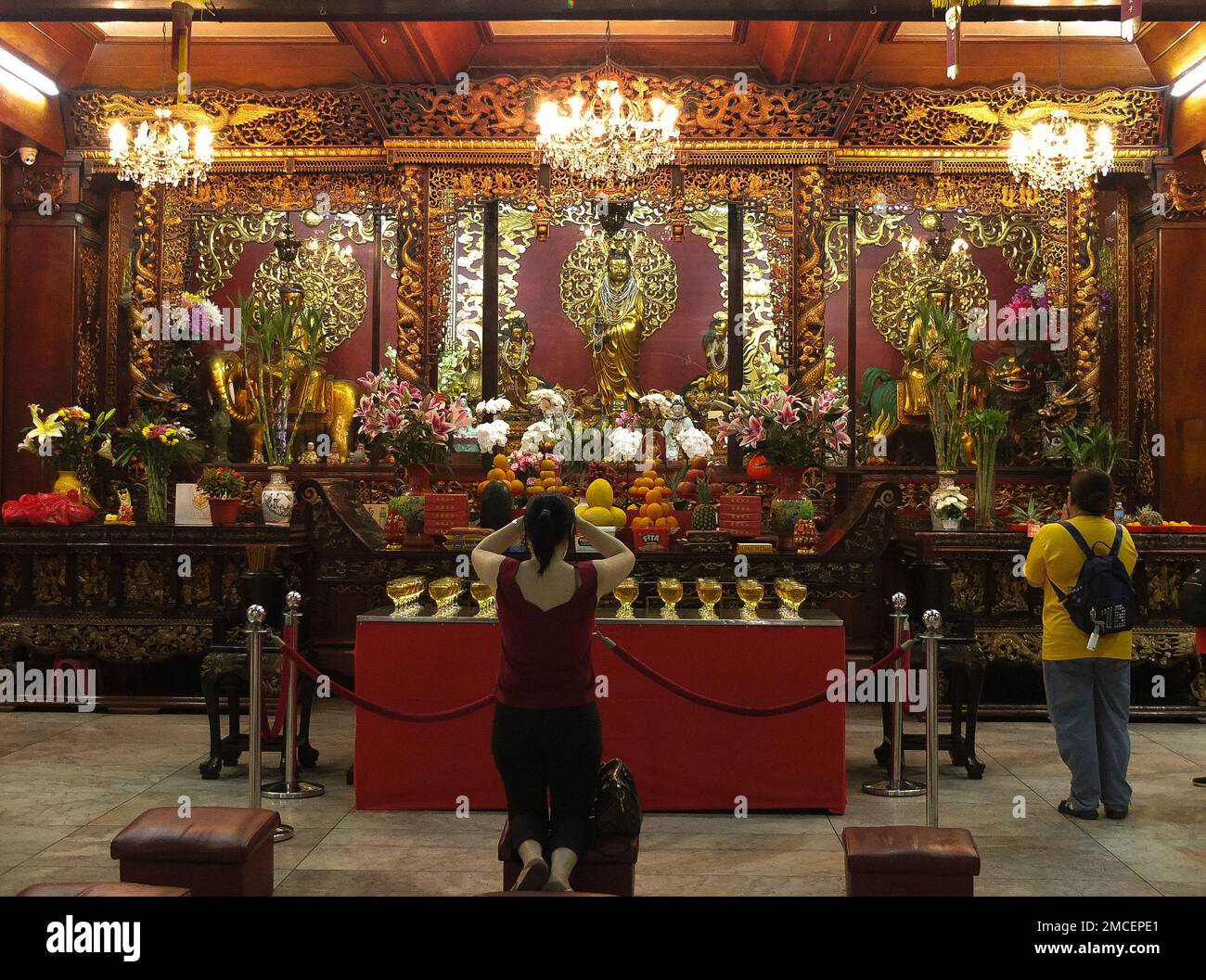 Manila, Philippines. 21st Jan, 2023. Filipino-Chinese families started ...