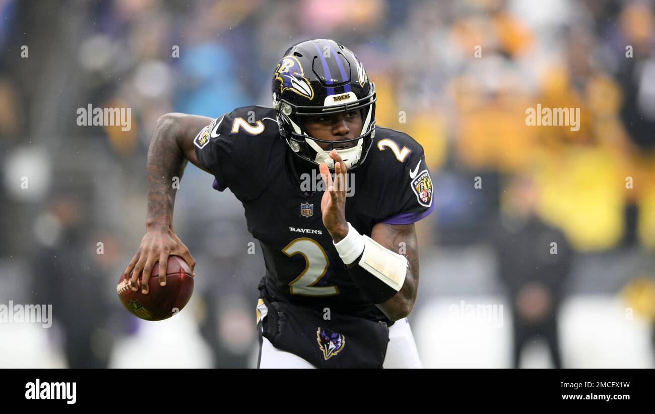 Baltimore Ravens quarterback Tyler Huntley (2) in action during the ...