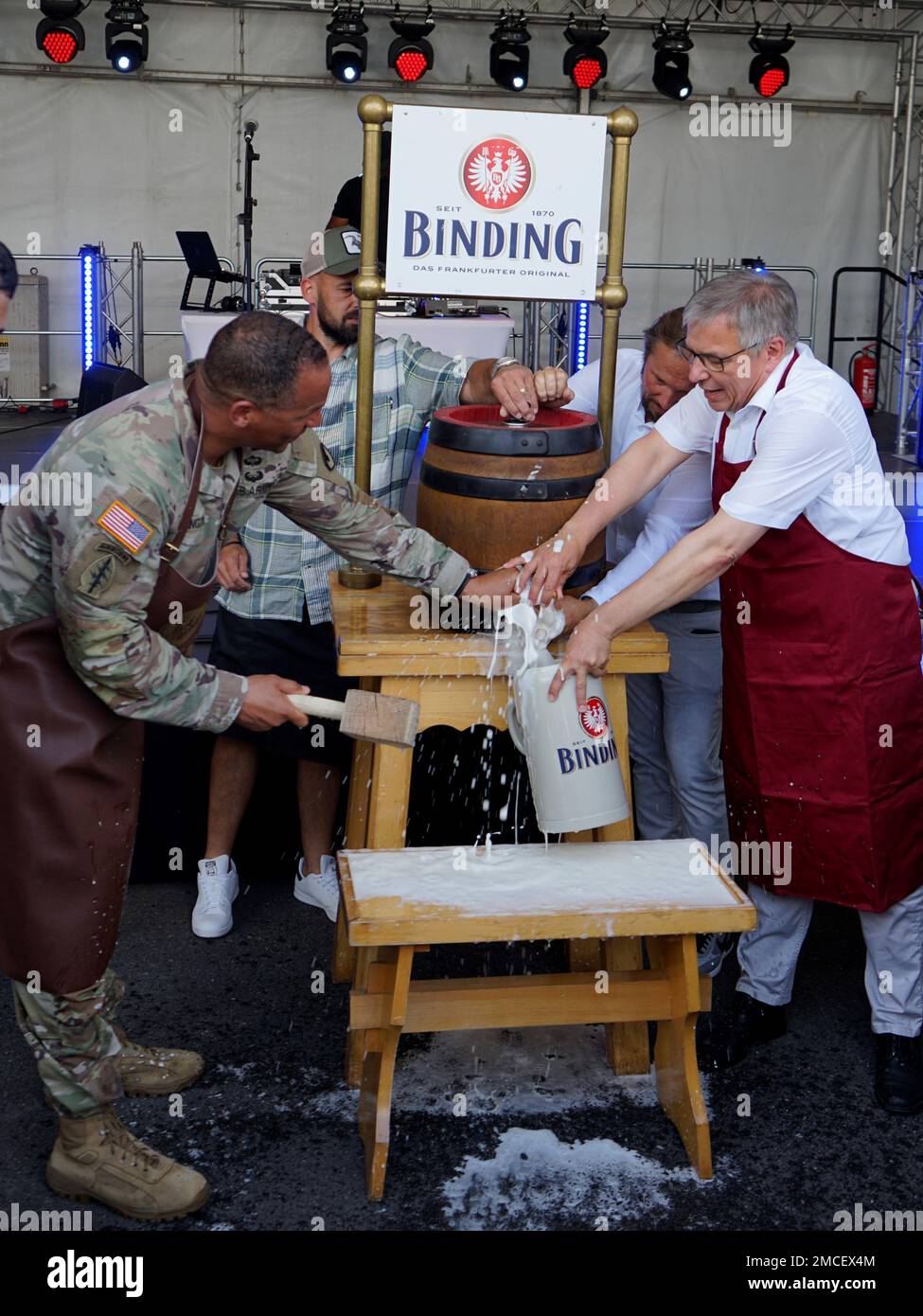 Lord mayor wiesbaden hi-res stock photography and images - Alamy