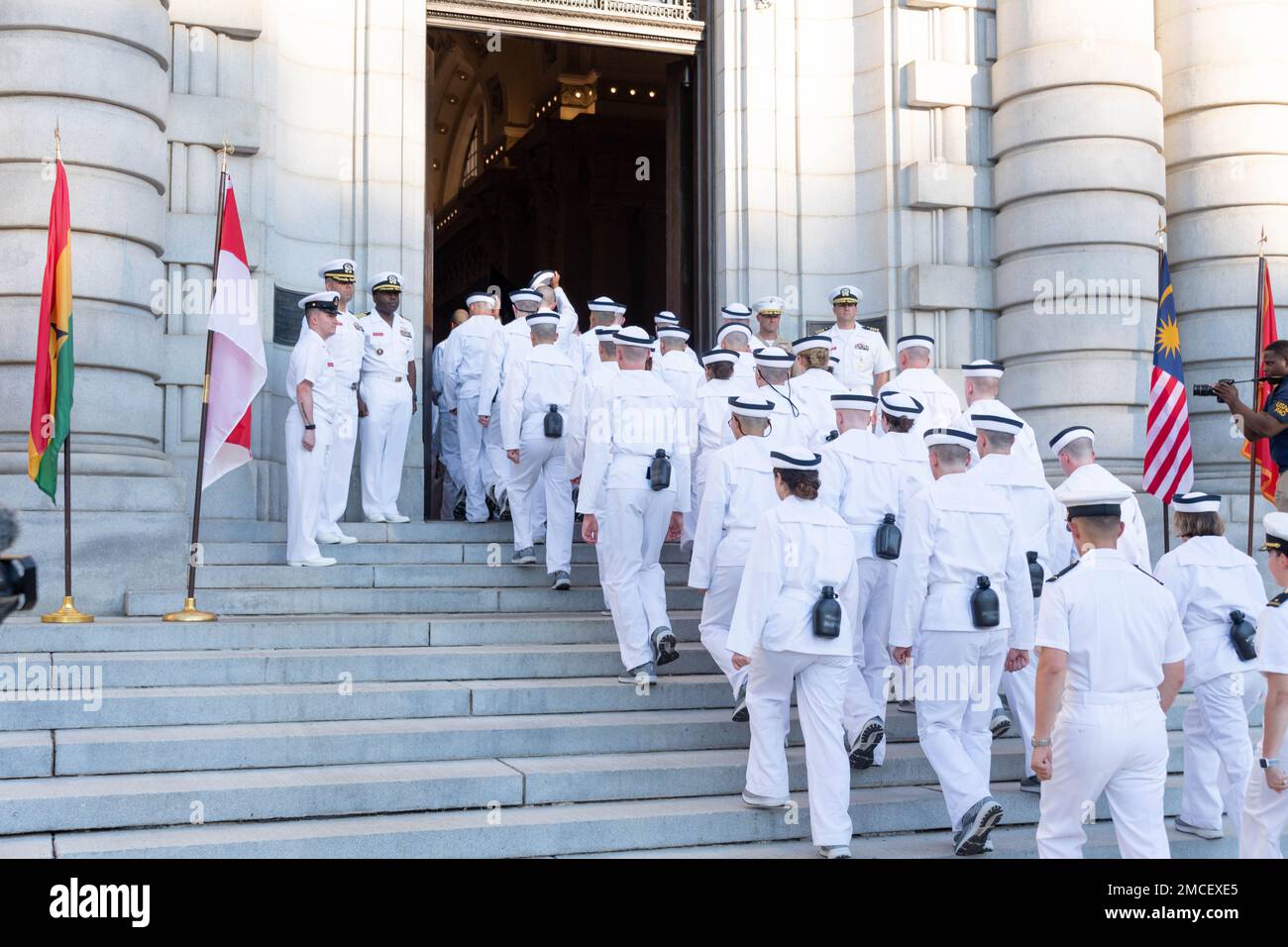 Marine corps to civilian transition hi-res stock photography and images ...