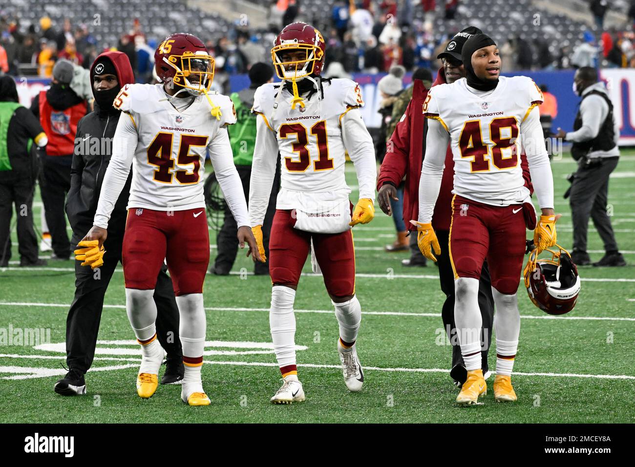 Washington Football Team linebacker De'Jon Harris (45), free safety ...