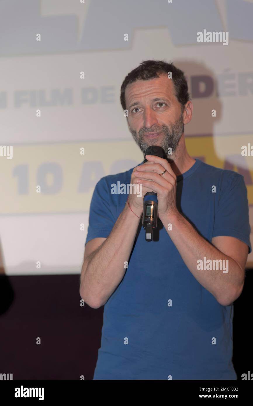 Agde, France. 12th July, 2022.Frederic Quiring speaks before the ...
