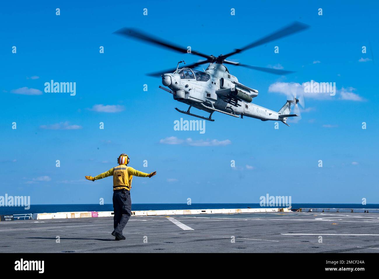 NORTH PACIFIC OCEAN (Jan. 19, 2023) - Aviation Boatswain’s Mate 3rd ...