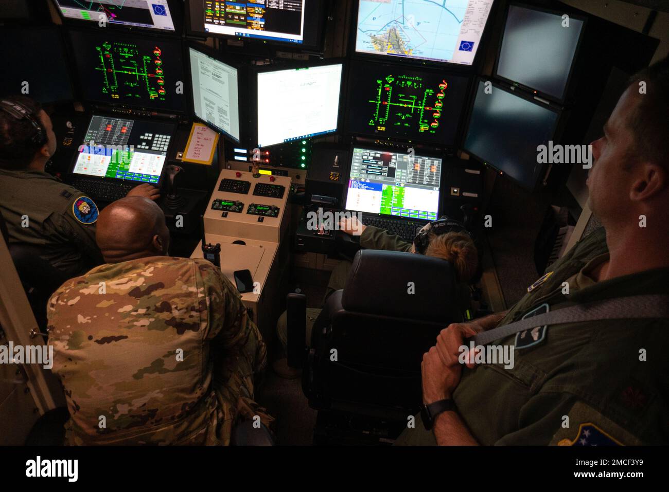 KANEOHE BAY, Hawaii (June 30, 2022) - U.S. Air Force launch and ...