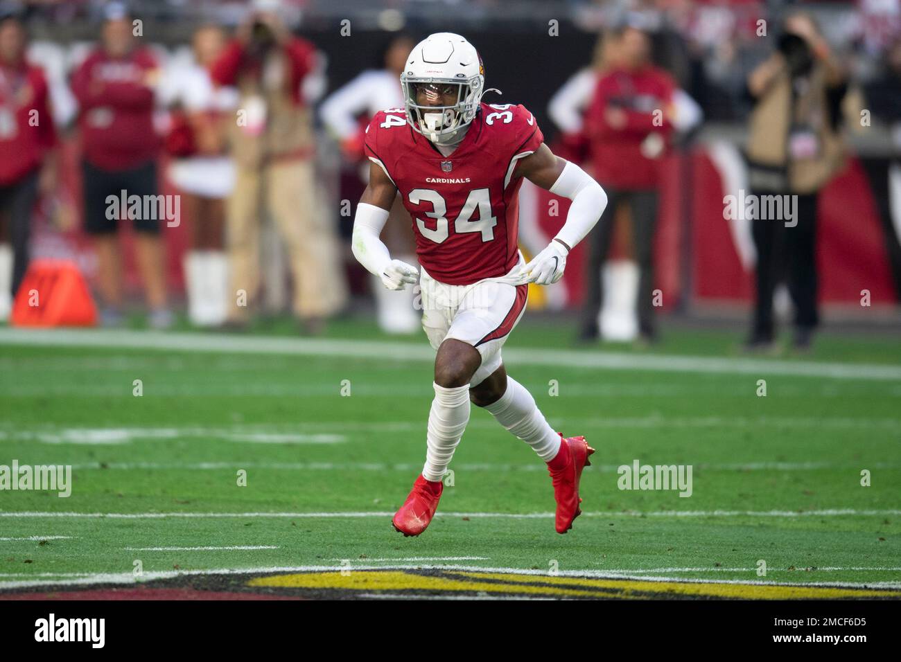 Arizona Cardinals free safety Jalen Thompson (34) plays the Seattle ...
