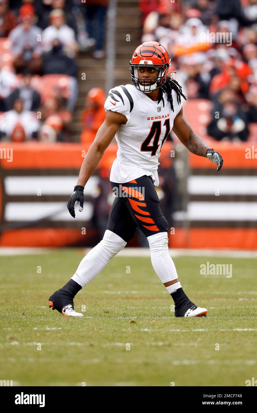 Cincinnati Bengals safety Trayvon Henderson (41) lines up for a play ...