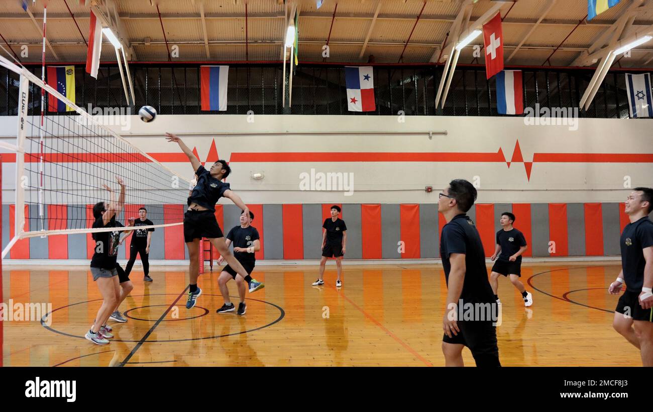 Singapore frigate rss intrepid 69 hi-res stock photography and images ...