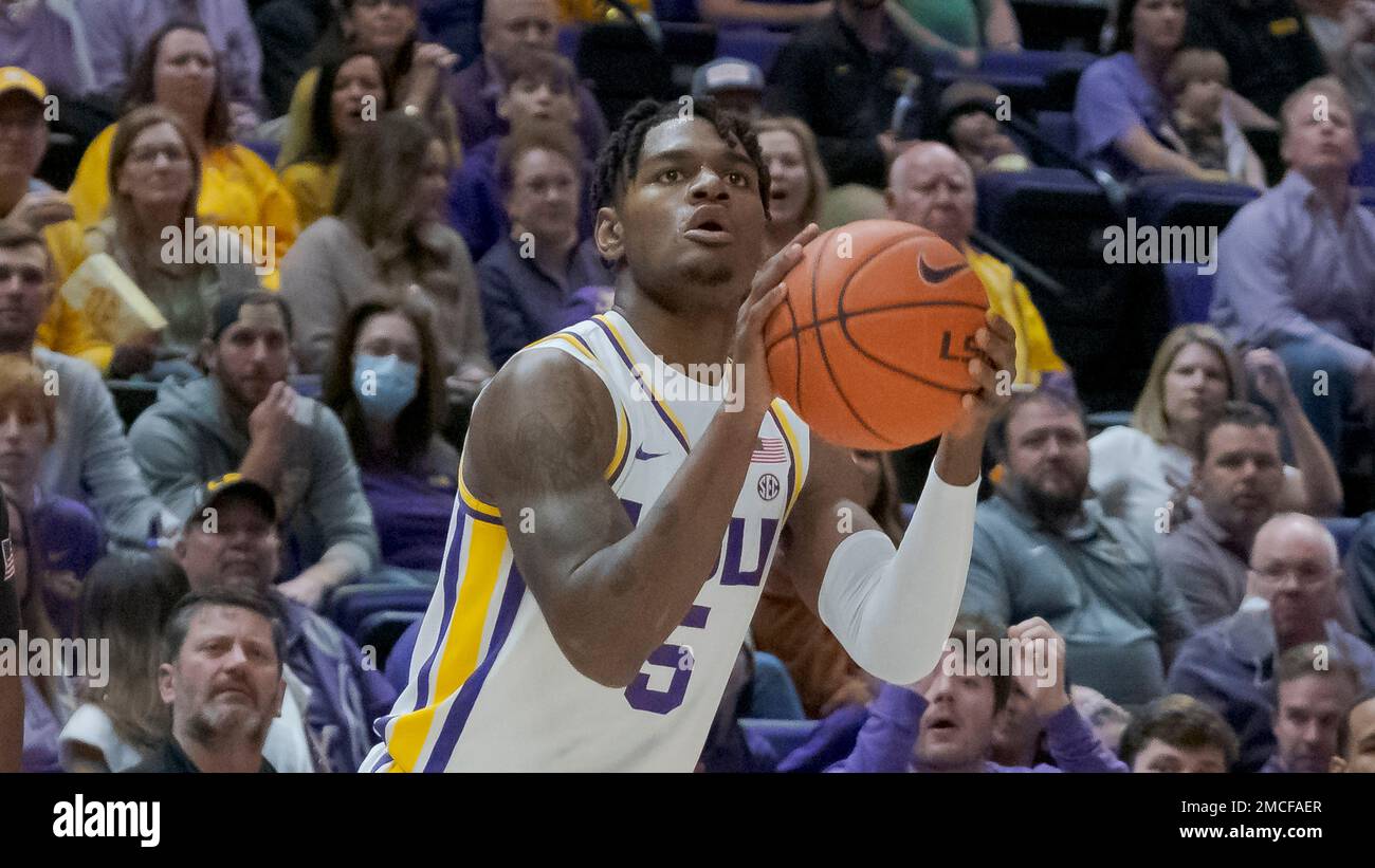 LSU forward Mwani Wilkinson (5) shoots during an NCAA college ...