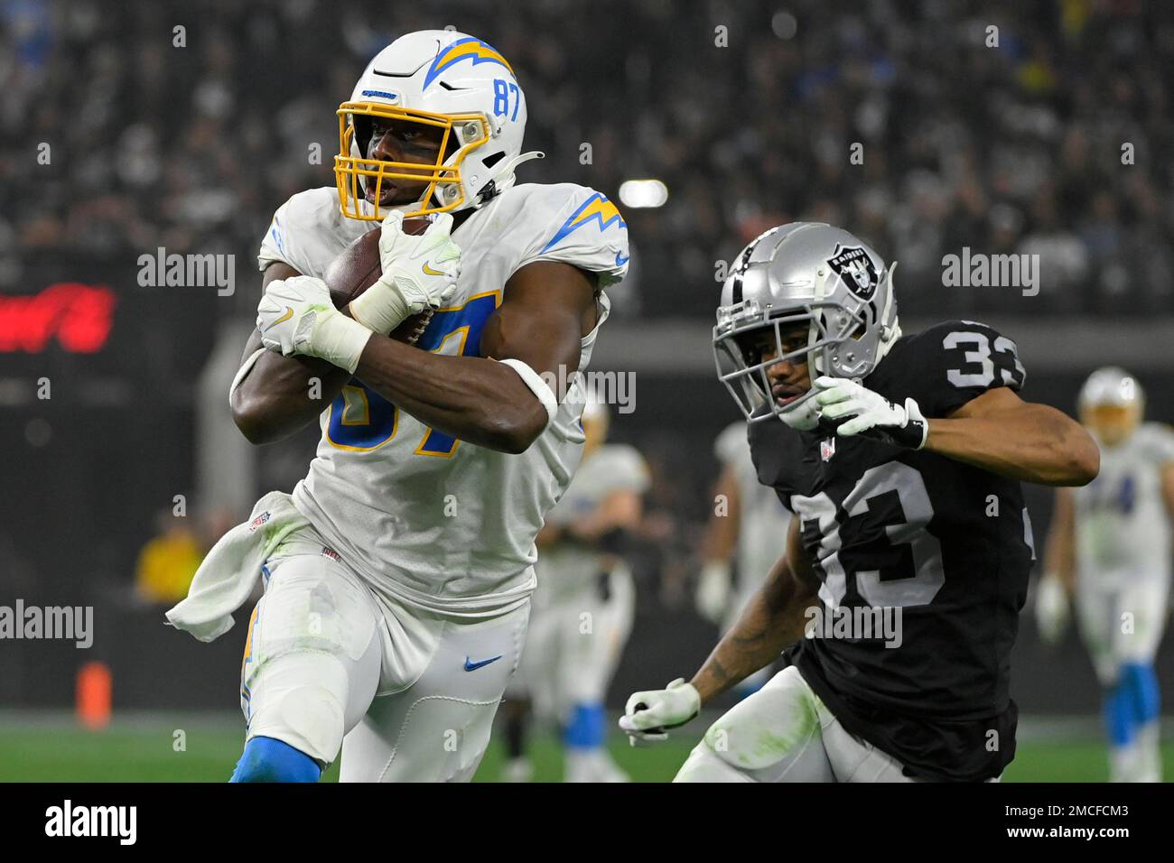 Los Angeles Chargers tight end Jared Cook (87) runs against the Las ...