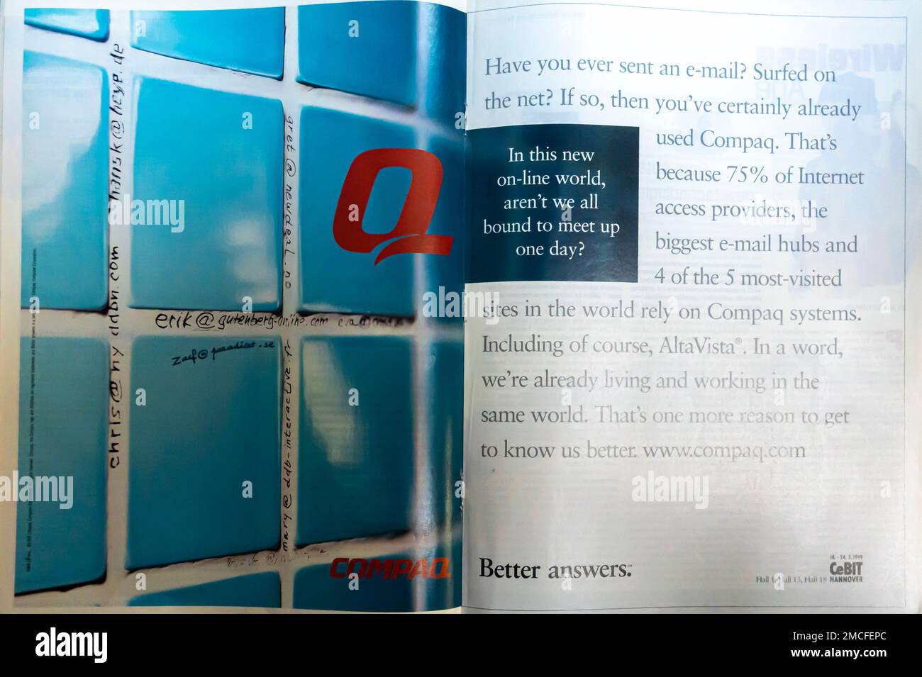 Ads technology ads hi-res stock photography and images - Alamy