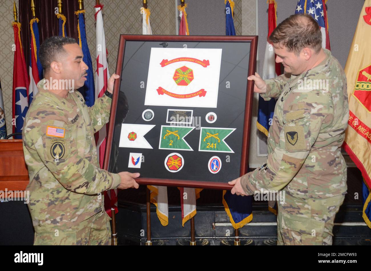 FORT MEADE, Md - Lt. Col. Stephen P. Ward, right, the outgoing ...
