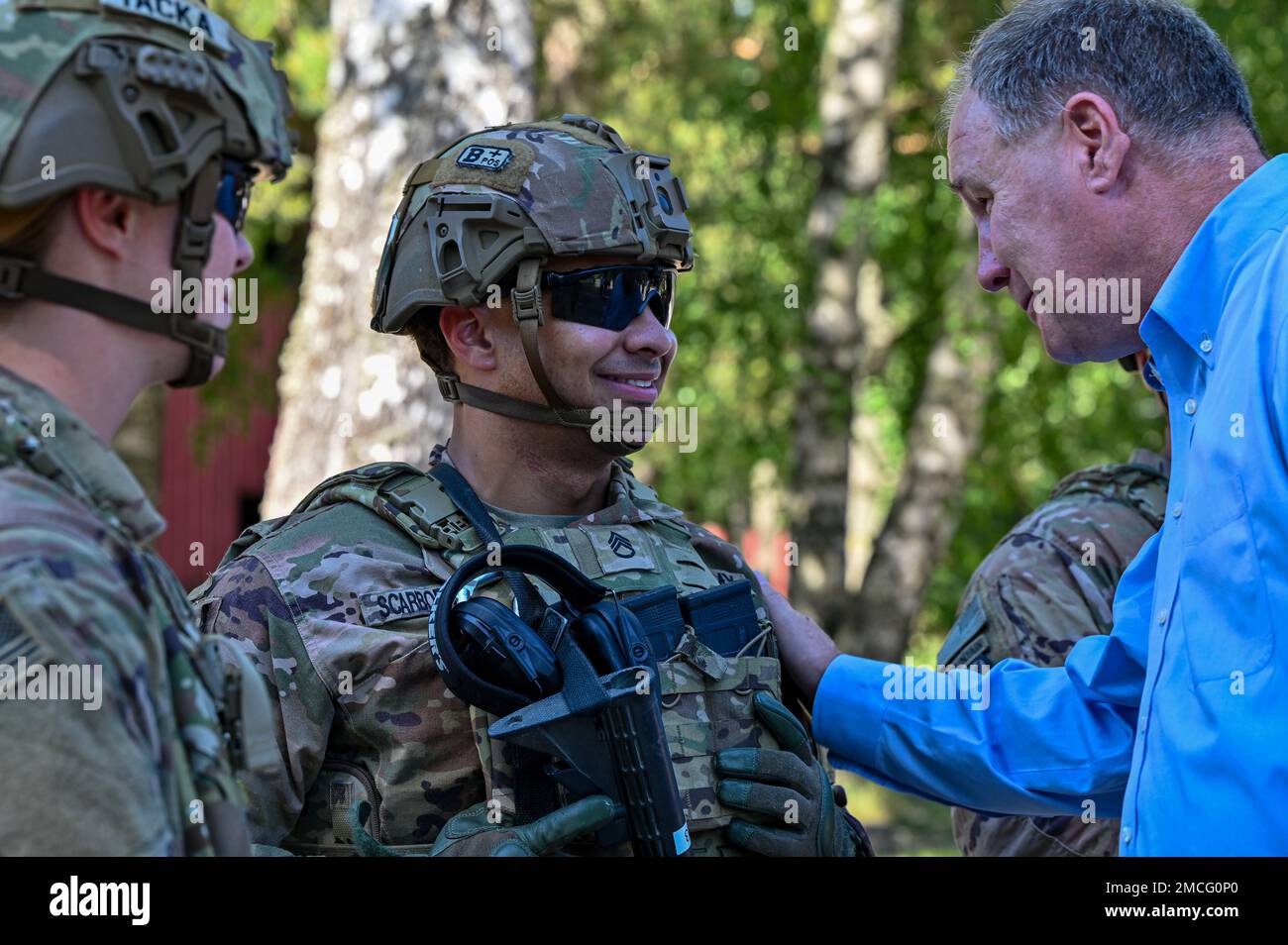 U.S. Army 1st Lt. Elizabeth Tacka, left, a sapper platoon leader with ...
