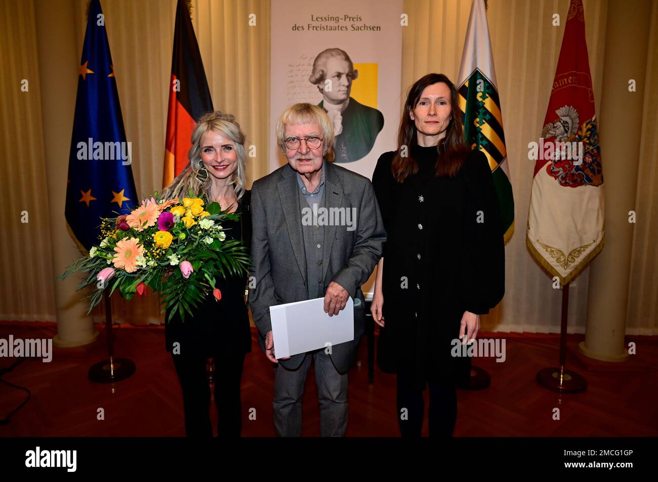 Sarah Lesch,Andreas Reimann,Heike Geißler bei der Preisverleihung des ...