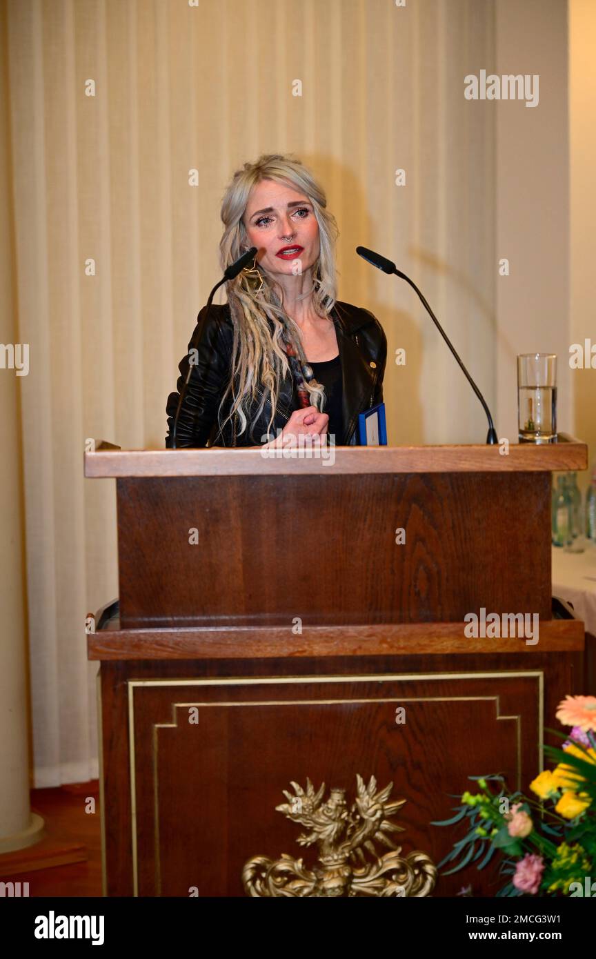 Sarah Lesch bei der Preisverleihung des Lessing-Förderpreises 2023 im ...