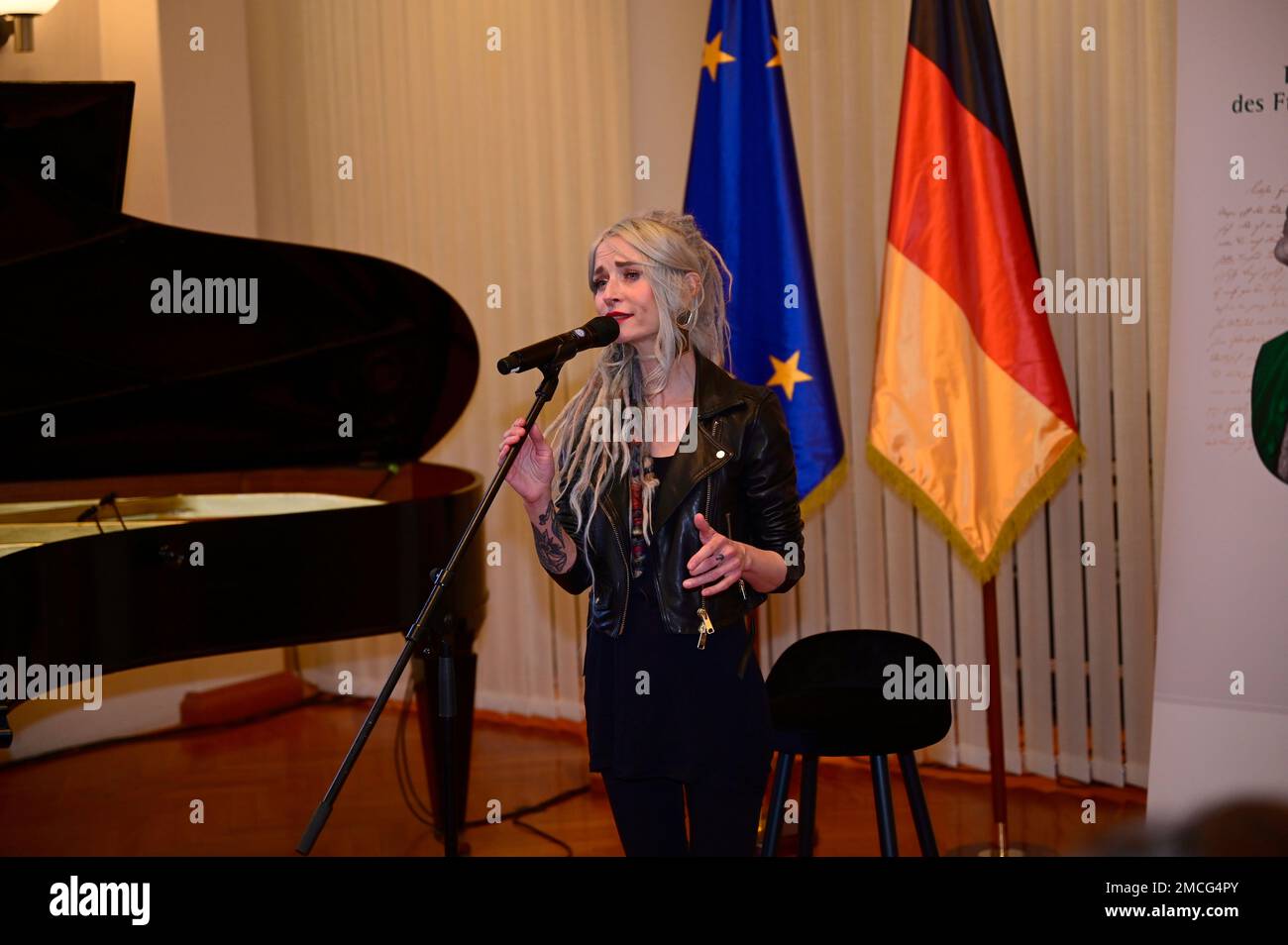 Sarah Lesch bei der Preisverleihung des Lessing-Förderpreises 2023 im ...