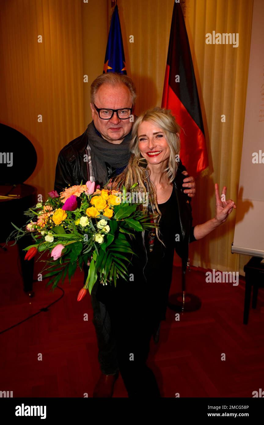 Heinz Rudolf Kunze und Sarah Lesch bei der Preisverleihung des Lessing ...