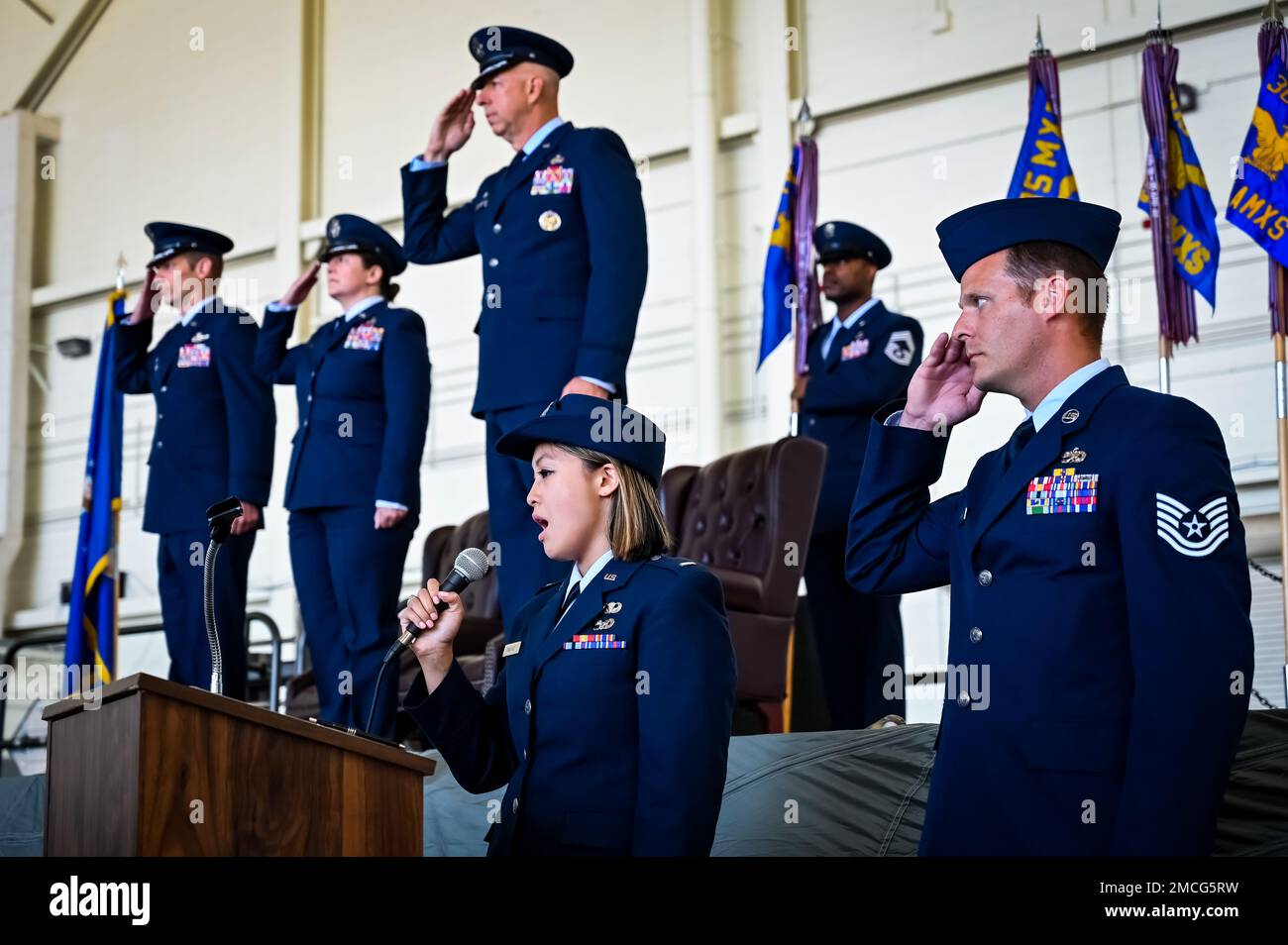 305th air mobility wing commander hi-res stock photography and images ...
