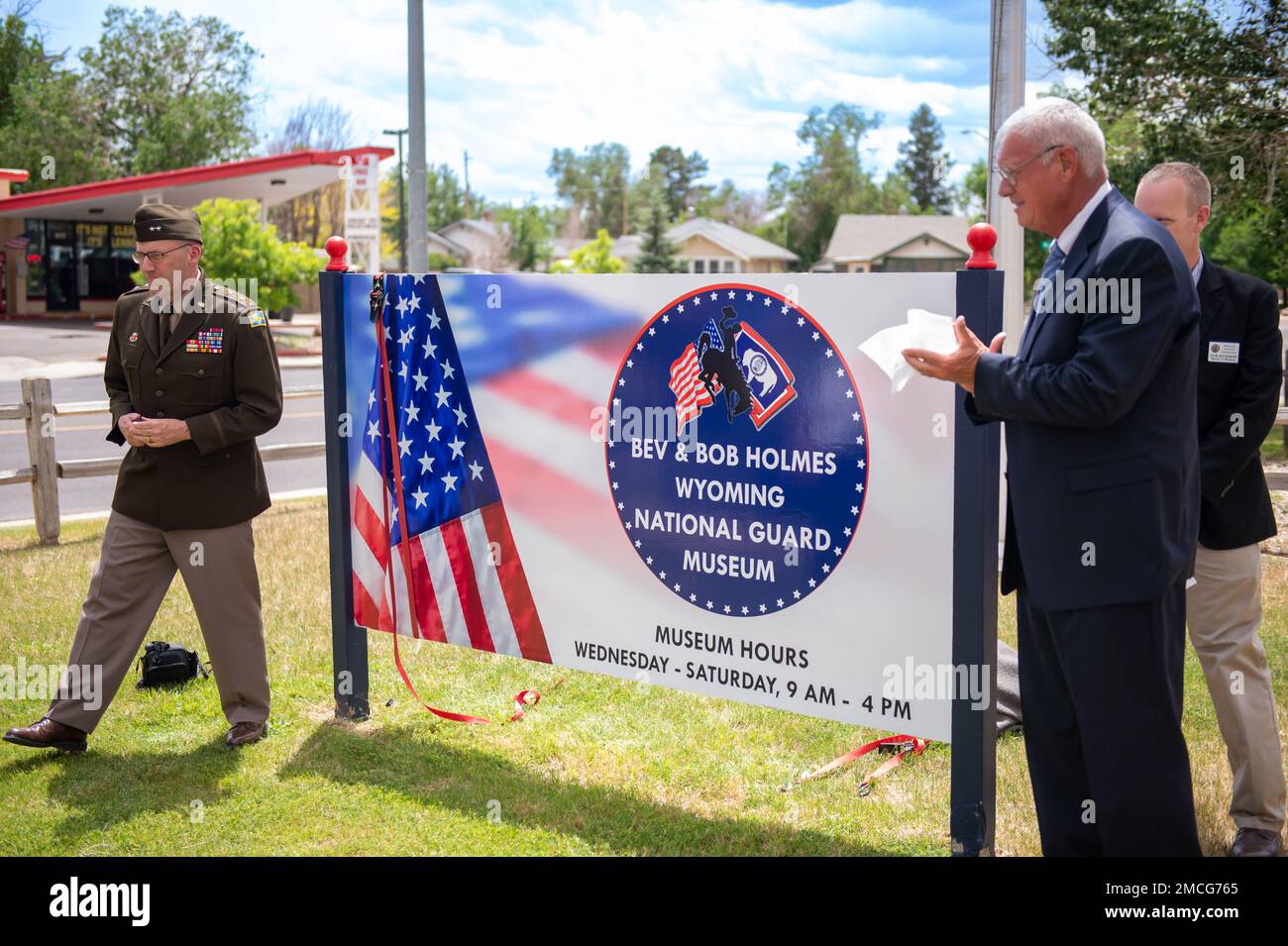 Maintaining family hi-res stock photography and images - Alamy