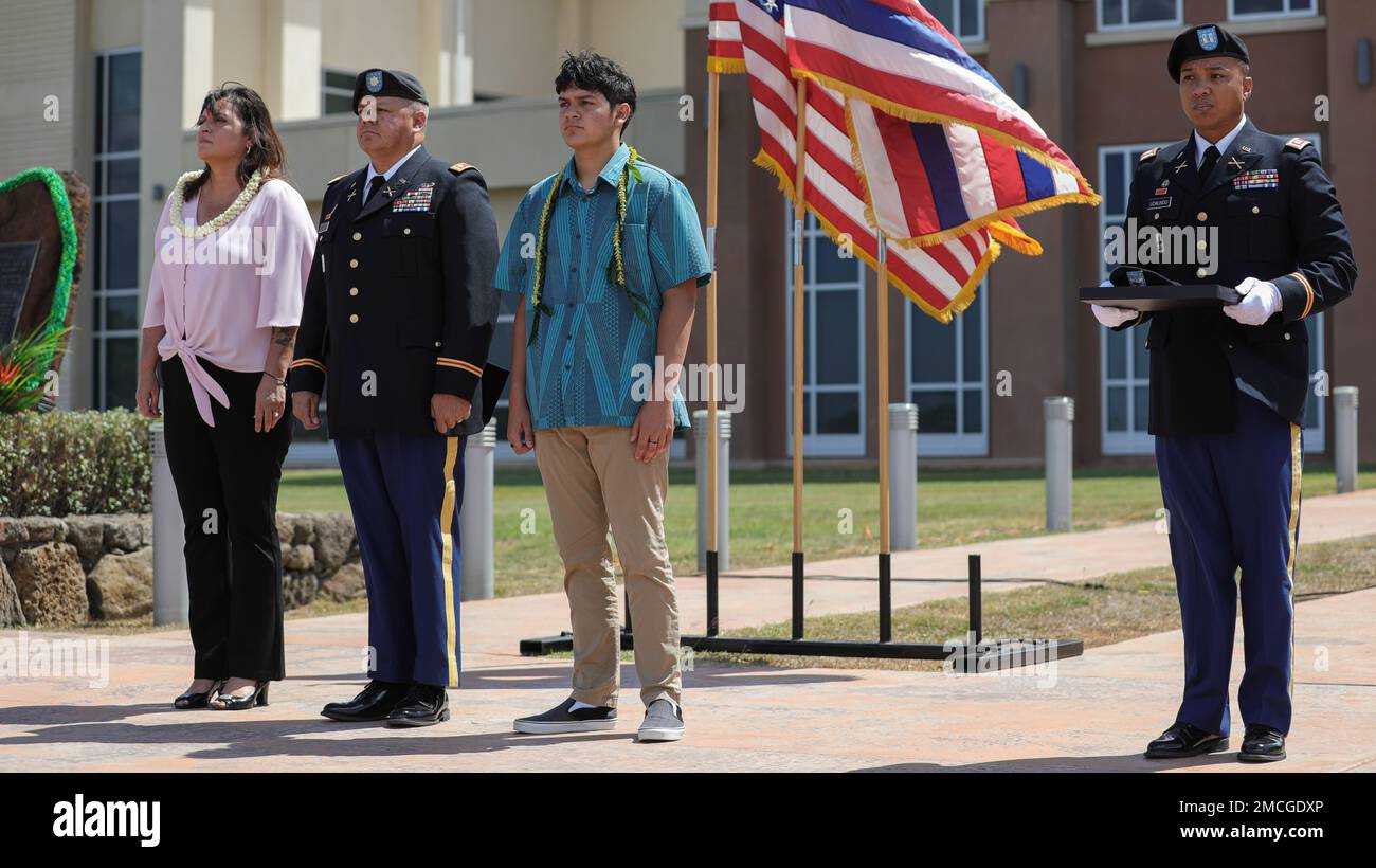 Hawaii Army National Guard Lt. Col. (P) David R. Hatcher II, commander ...