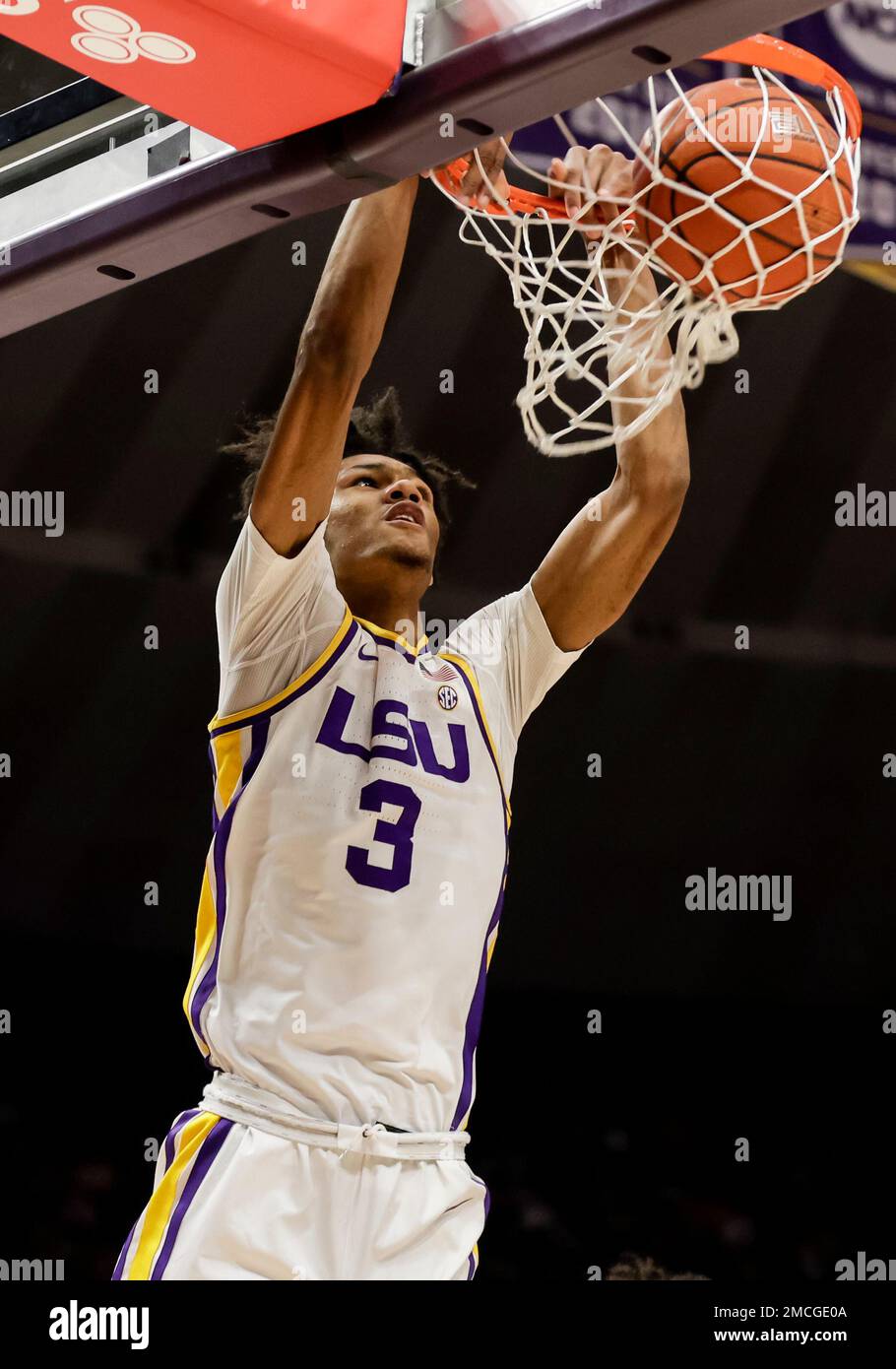 LSU forward Alex Fudge (3) dunks against Kentucky in the first half of ...