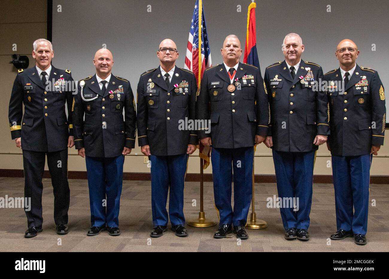 The 104th Training Division hosted a ceremony to honor the retirement ...