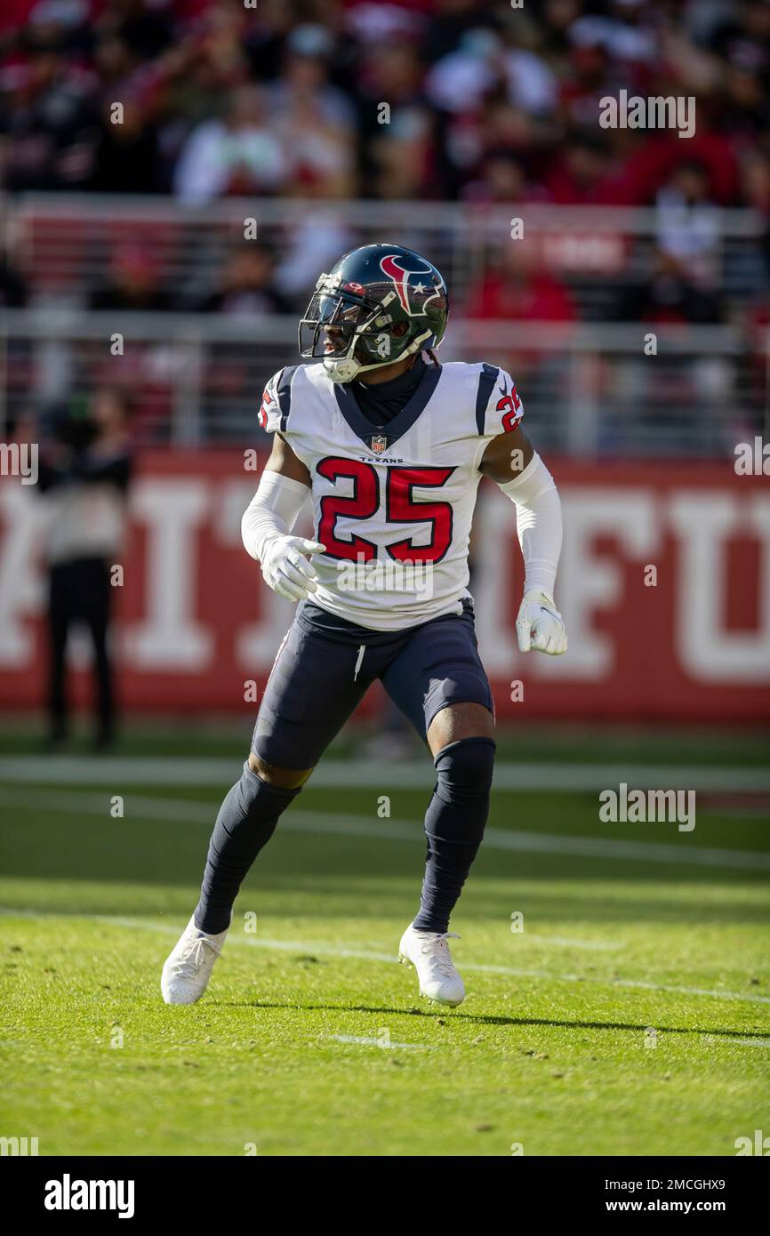 Defensive back (25) Desmond King II of the Houston Texans against the ...