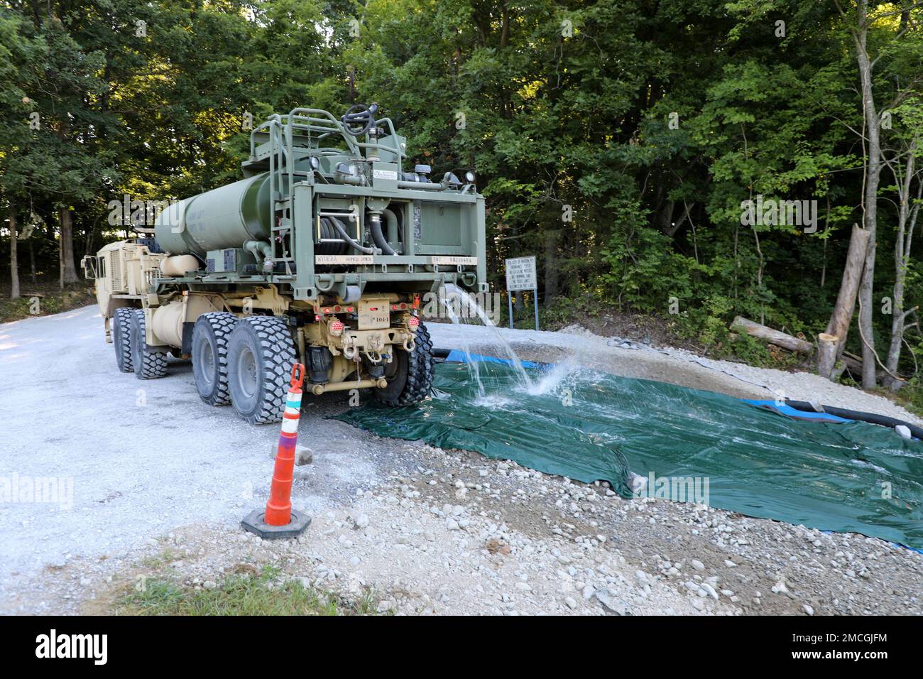 Palletized load system hi-res stock photography and images - Alamy