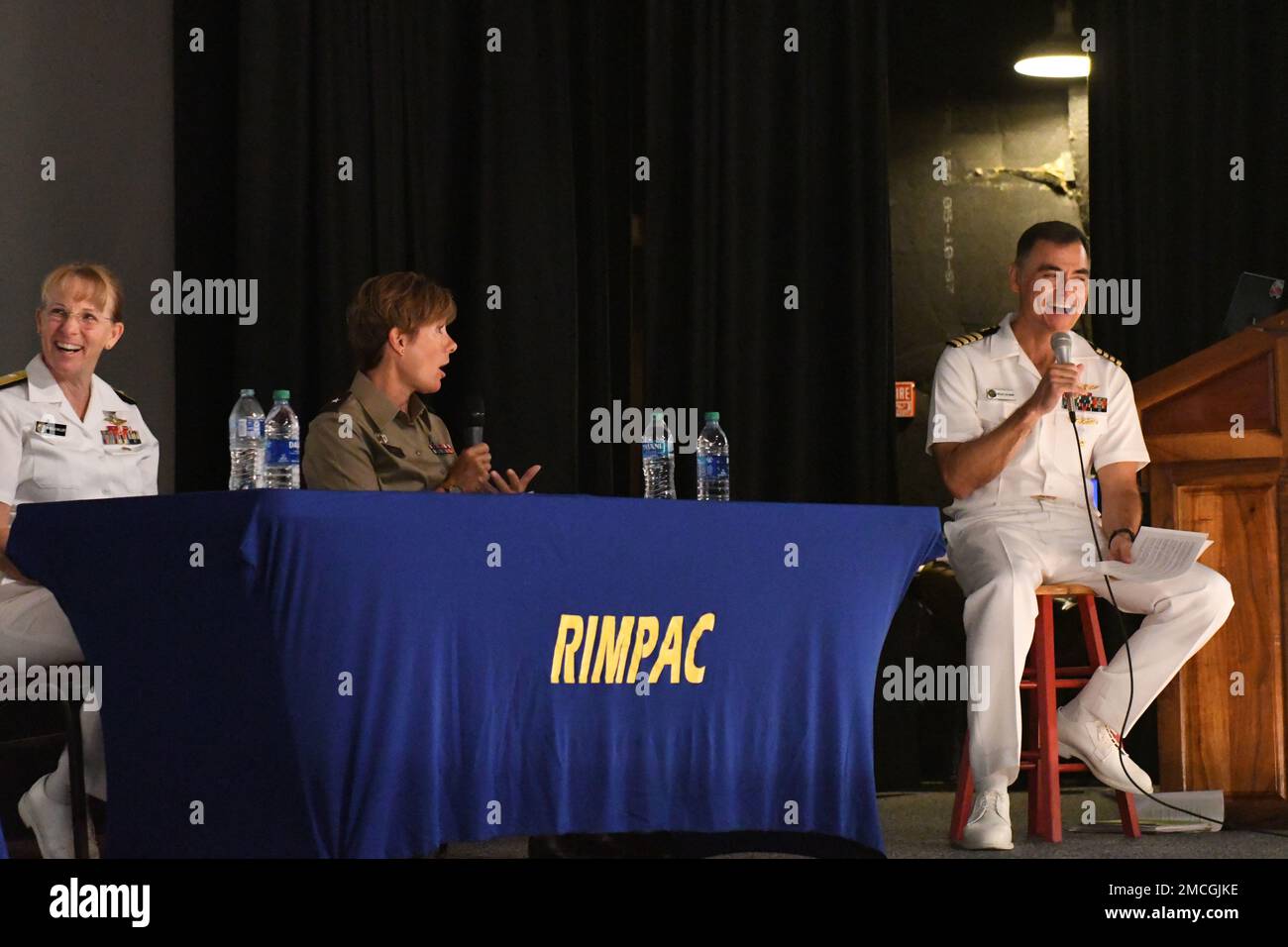 A panel of medical flag officers discusses joint-medical readiness ...