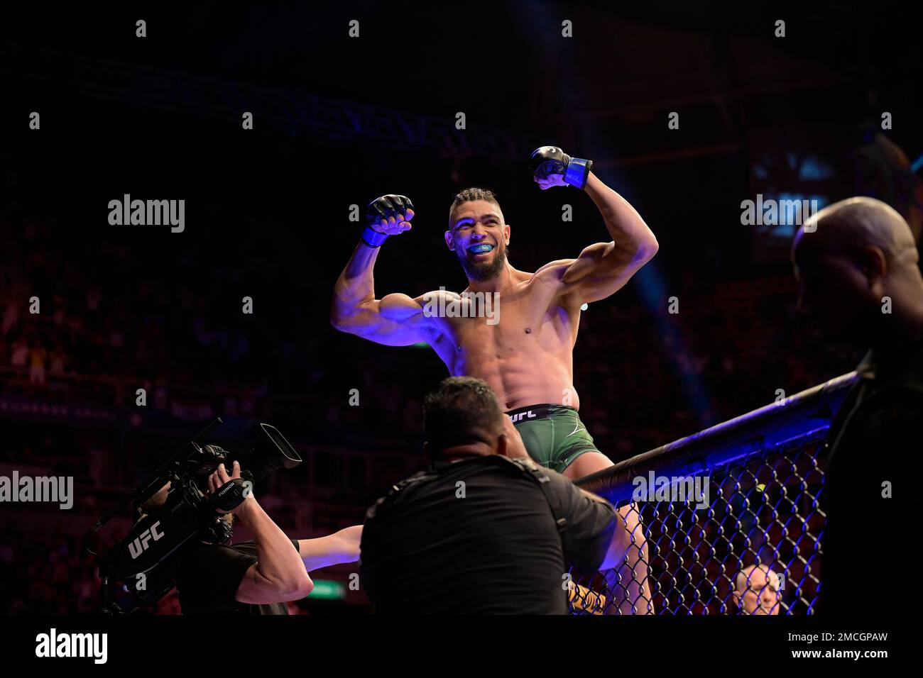Johnny walker ufc hi-res stock photography and images - Alamy
