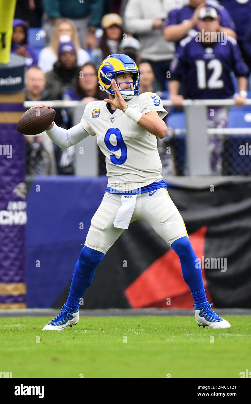 Los Angeles Rams quarterback Matthew Stafford (9) looks to pass the ...