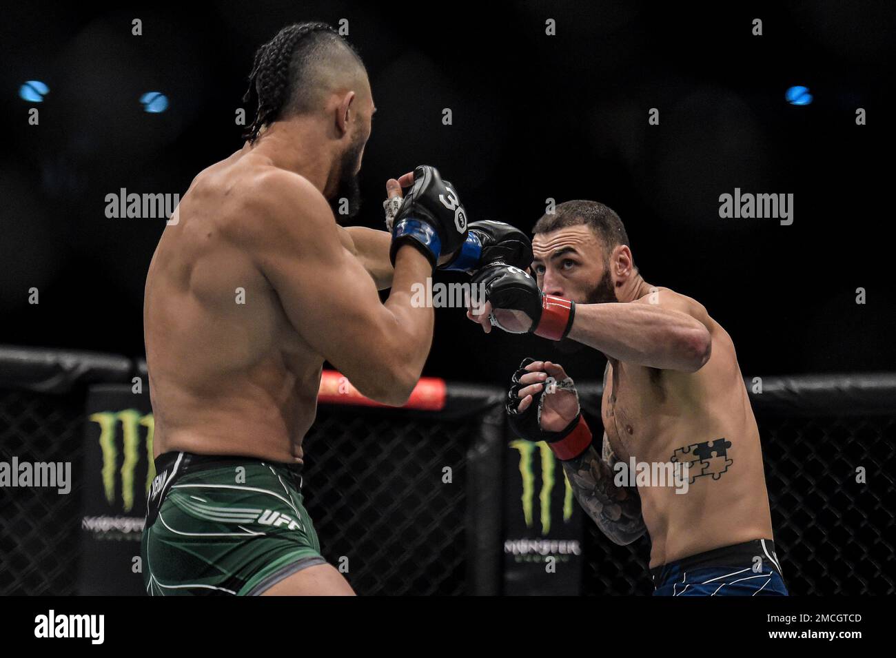 Johnny walker blue hi-res stock photography and images - Alamy