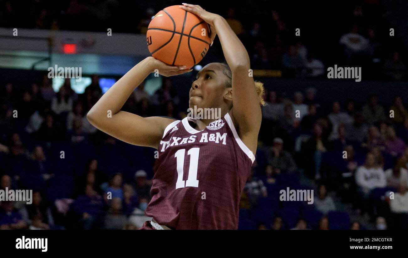 Texas A&M guard Kayla Wells (11) shoots during an NCAA basketball game ...