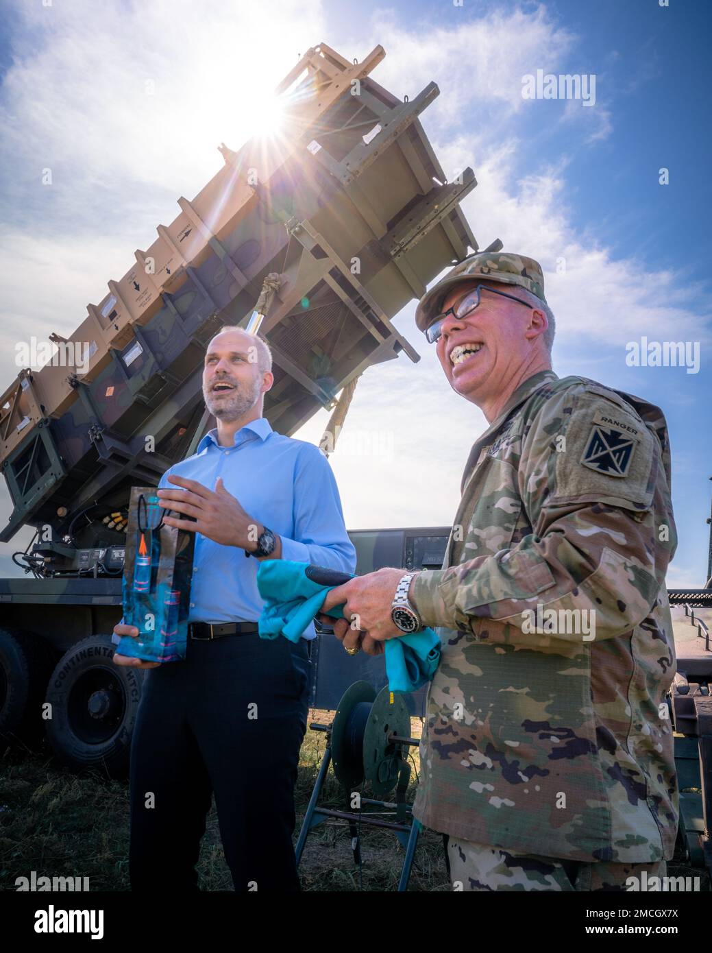 Commitment gifts hi-res stock photography and images - Alamy