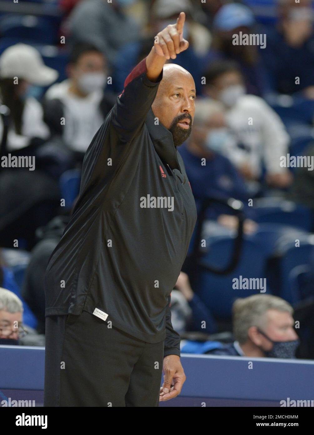 Indiana head coach Mike Woodson gives his players instructions during ...