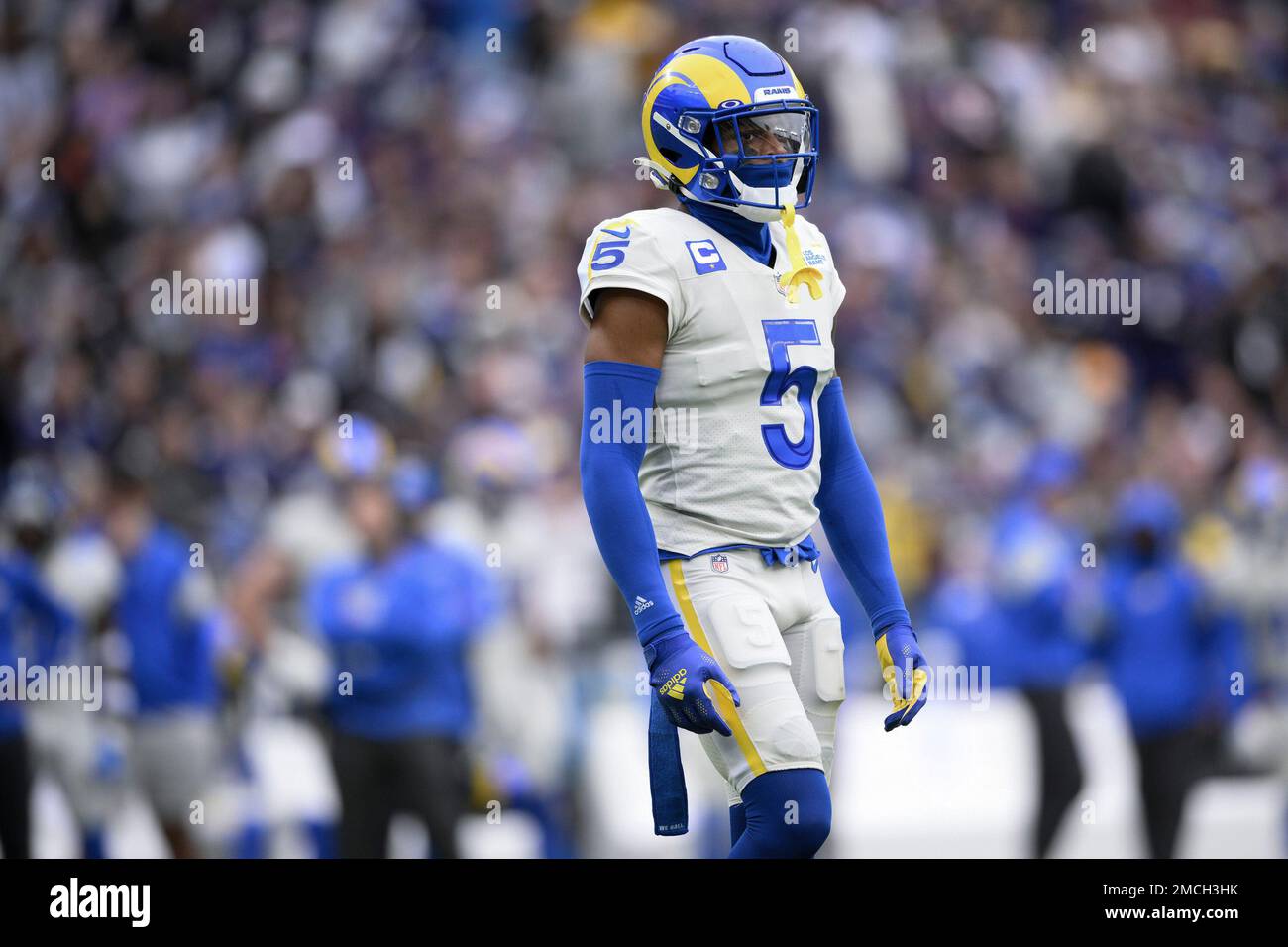 Los Angeles Rams cornerback Jalen Ramsey looks on between plays against ...