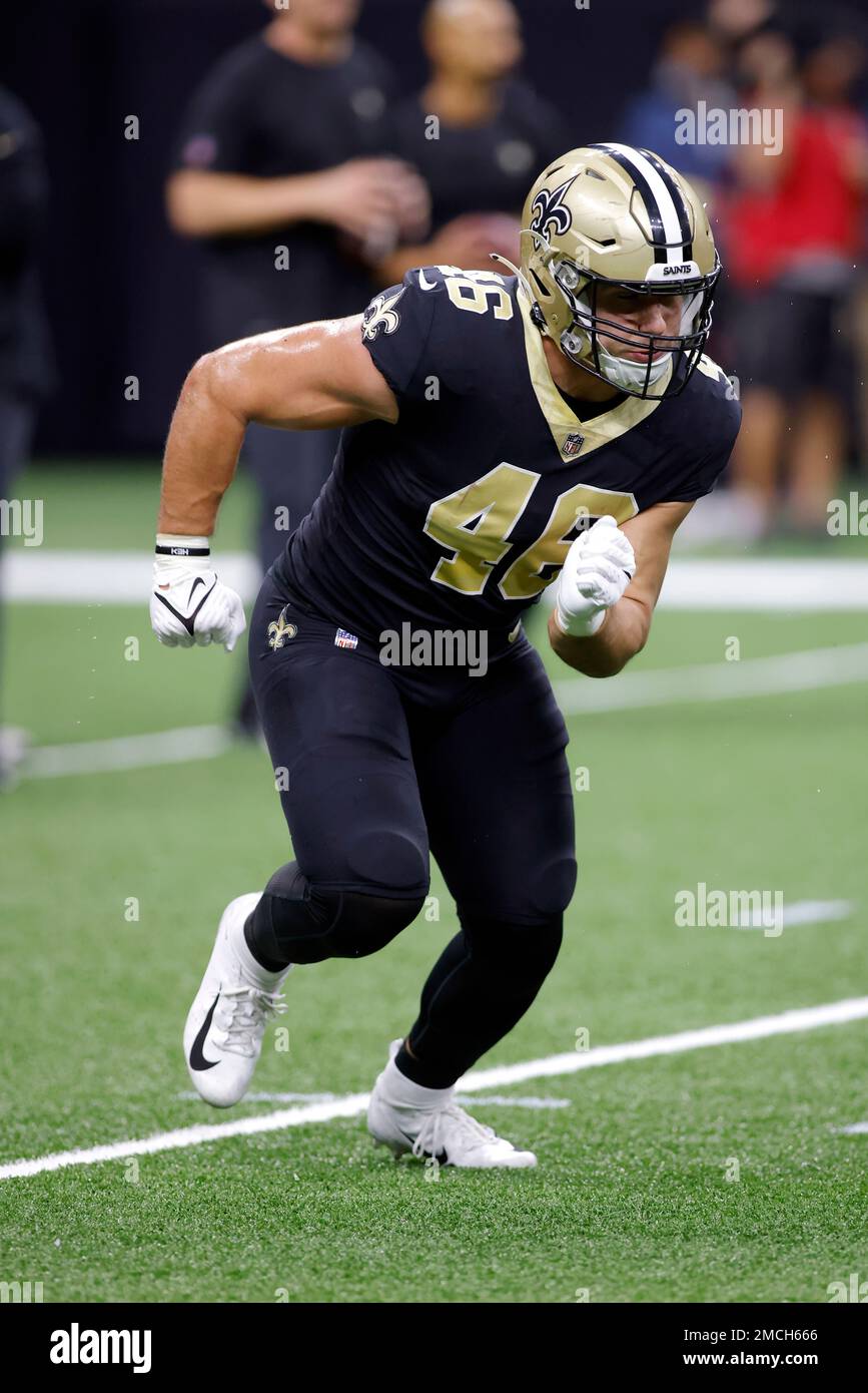 New Orleans Saints fullback Adam Prentice (46) warms up before an NFL ...