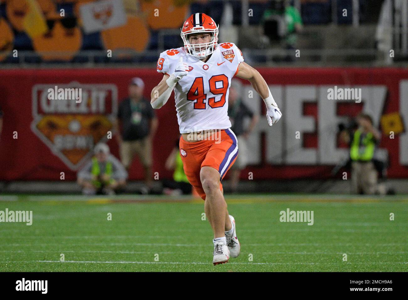 Clemson linebacker Matthew Maloney (49) follows a play during the first ...