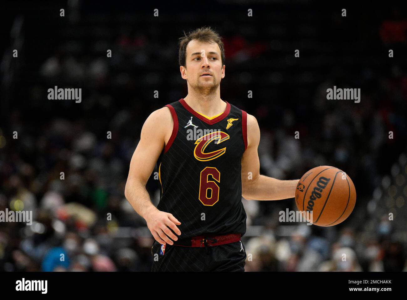Cleveland Cavaliers guard Kevin Pangos (6) in action during the second ...