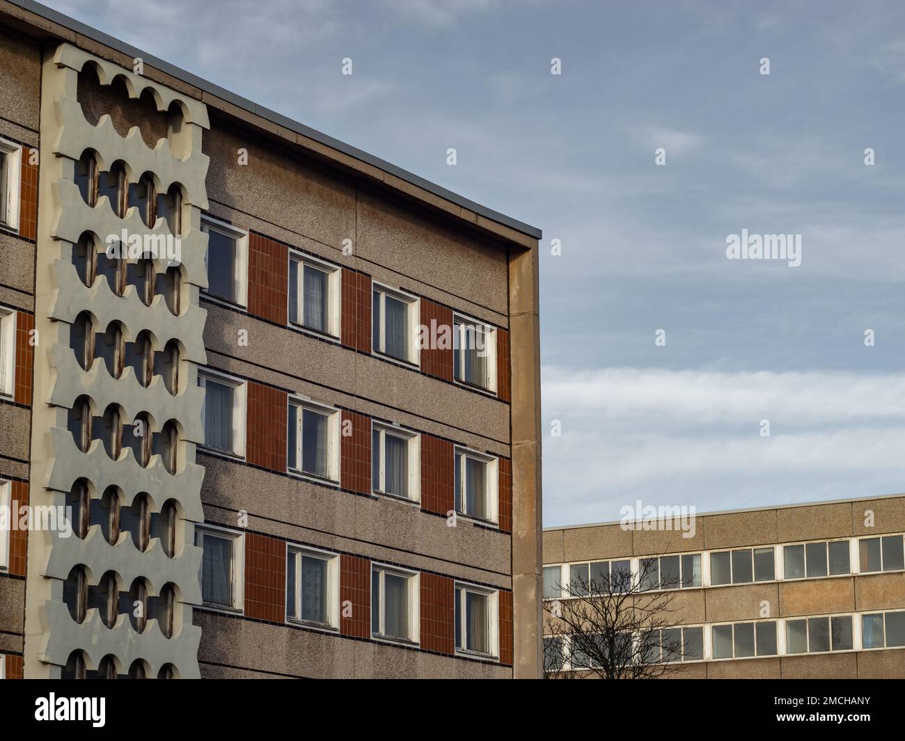 Exposed aggregate concrete facades hi-res stock photography and images ...