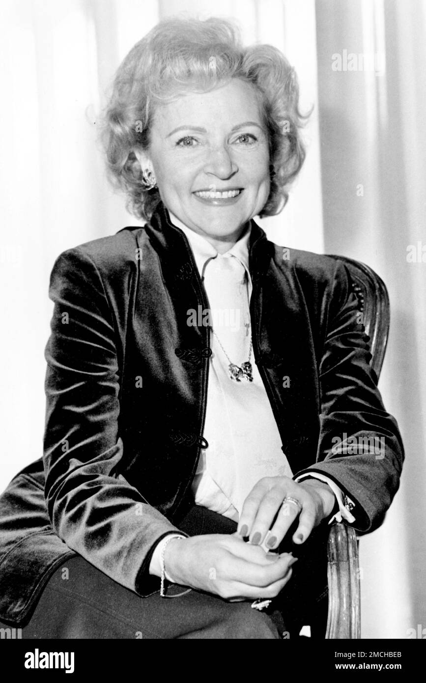 FILE - Actress Betty White poses for a portrait in Los Angeles, Calif ...