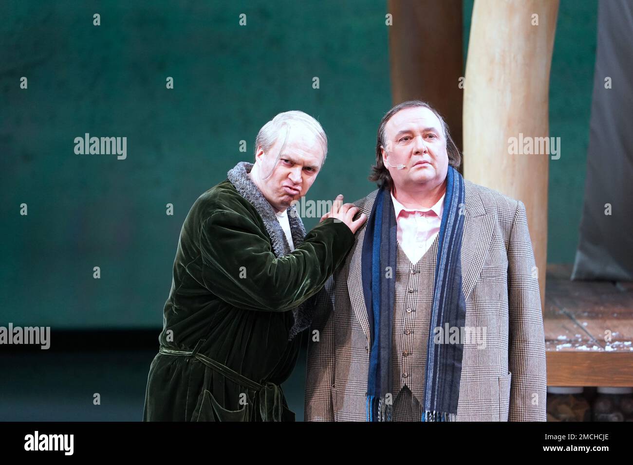 Hamburg, Germany. 18th Jan, 2023. Alexander Roslavets (l) as Boris ...