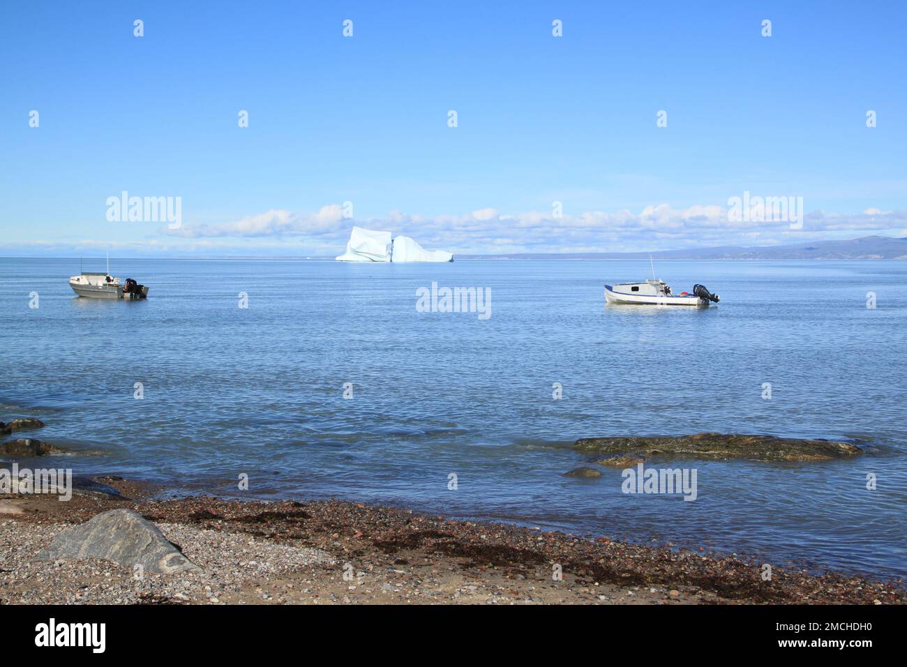 Arctic shore boat hi-res stock photography and images - Alamy